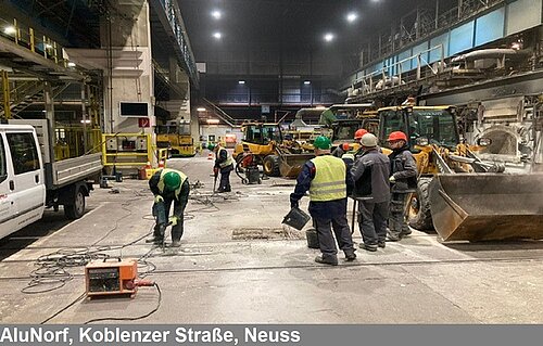 Arbeiten im Werk, AluNorf, Neuss